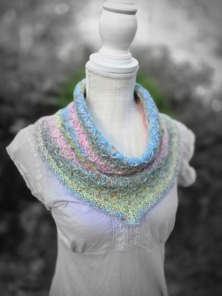 Zoya Bandana Cowl Knitting Pattern – Wanded Knit and Crochet