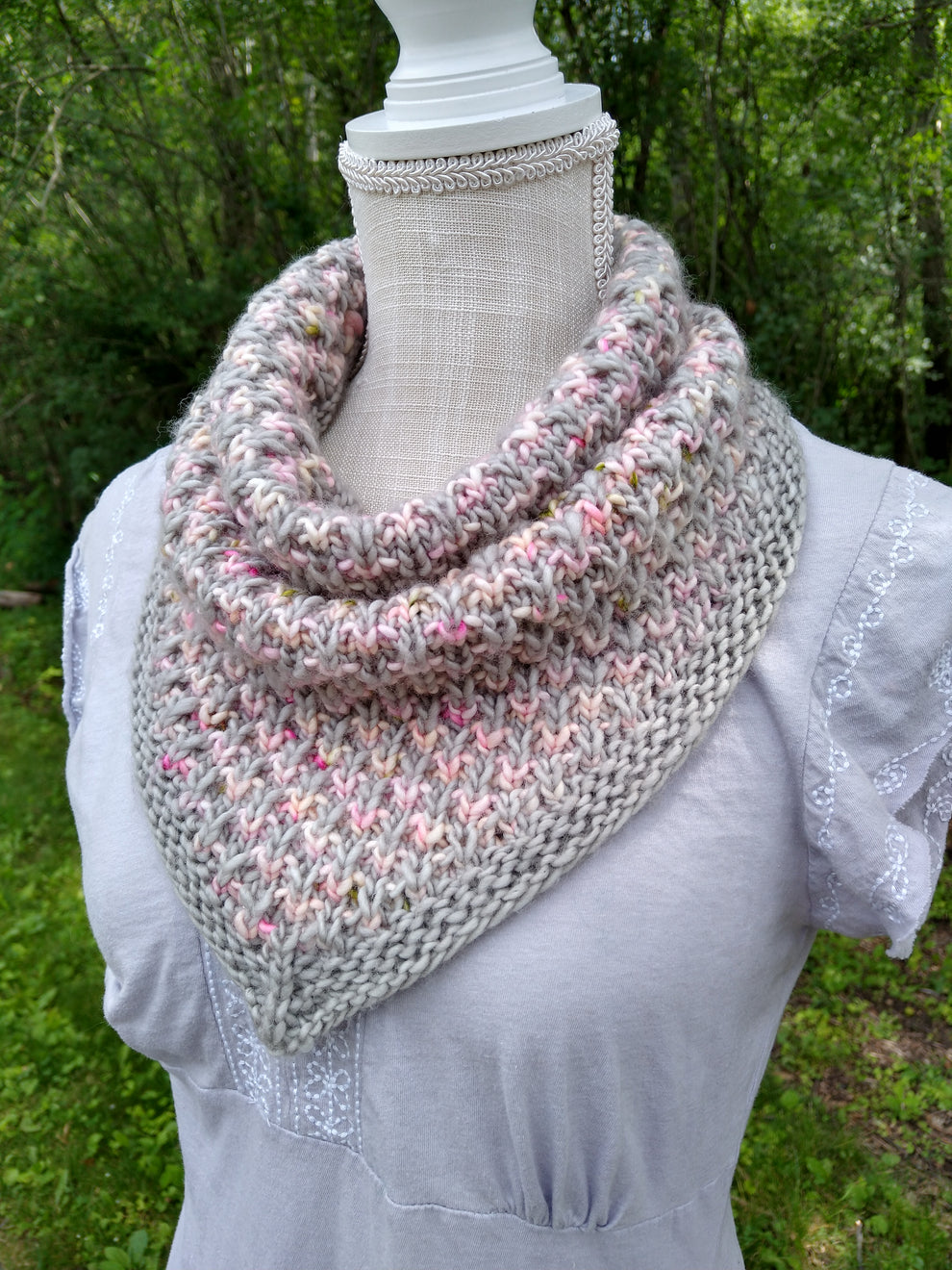 Quibbler Bandana Cowl Knitting Pattern – Wanded Knit and Crochet